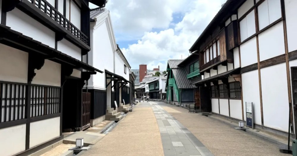 Visiting Dejima, the only island where Westerners were allowed in Japan for hundreds of years ...