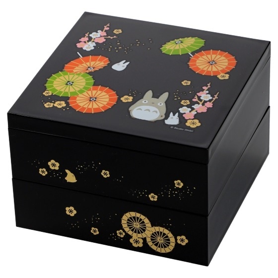 Beautiful Totoro bento box mixes classic and modern symbols of Japan ...