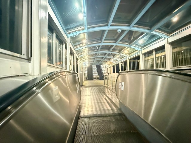 What’s at the top of this giant escalator in Japan? | SoraNews24 —Japan ...