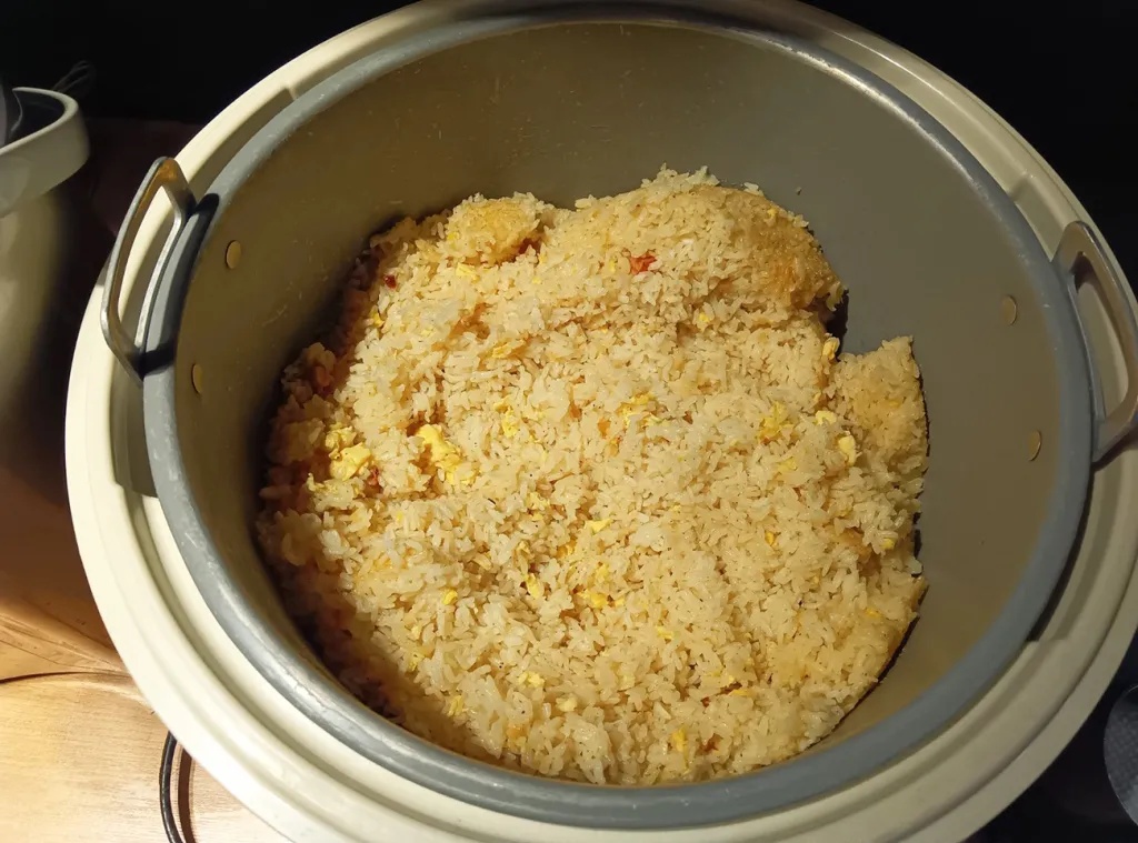 Crazy-cheap Tokyo lunch: All-you-can-eat curry rice for 220 yen (US$1. ...