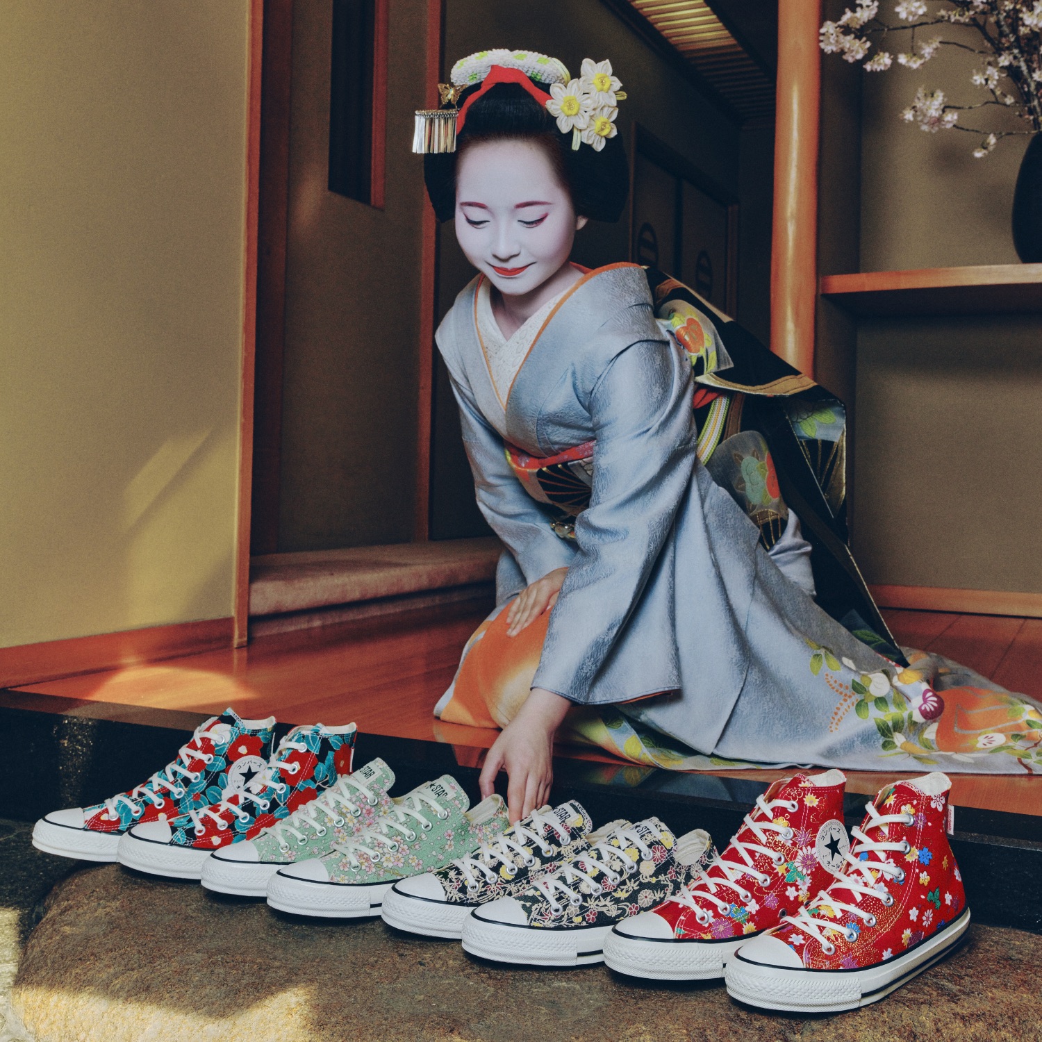 New Kyoto Converse sneakers celebrate Japan with traditional kimono ...
