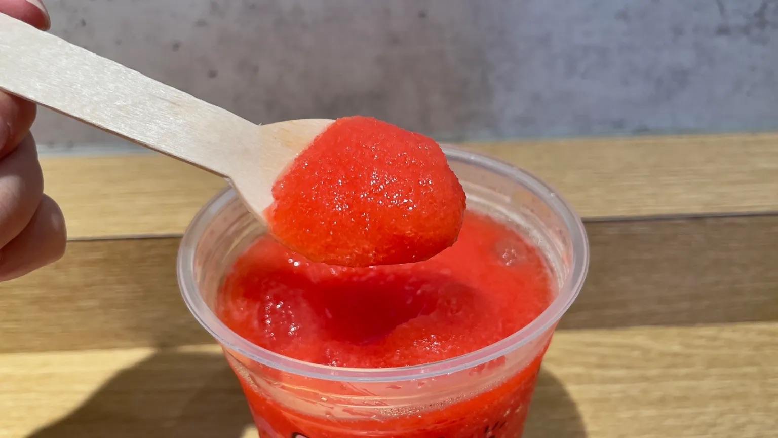 McDonald’s Japan now has Hello Kitty and Pompompurin drinks on the menu ...