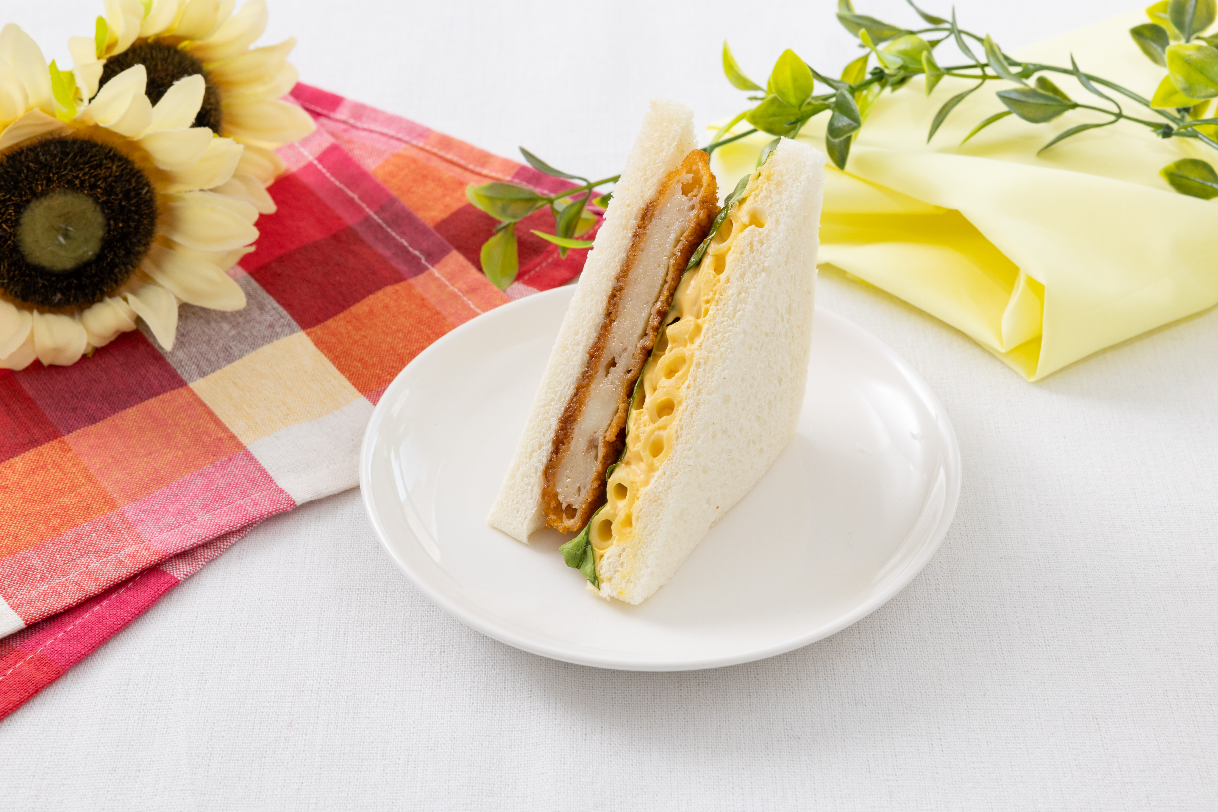 7-Eleven Japan adds macaroni cheese sandwiches to its convenience store ...